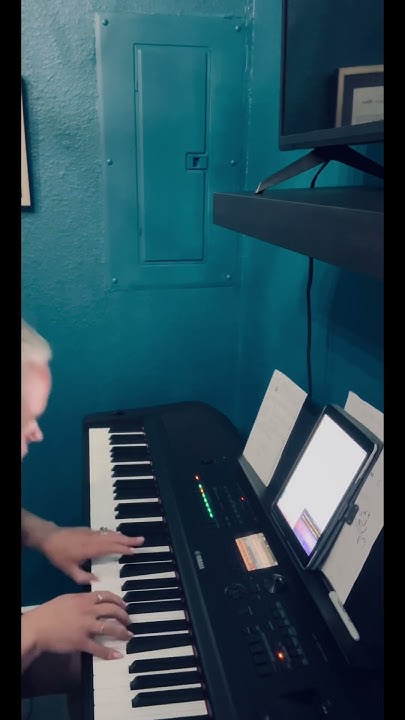 Adding STRINGS to my layers!!! So fun! - YouTube