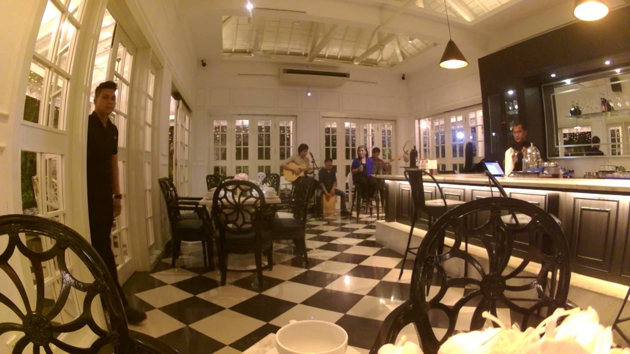 Menumbing Bar and Resto, Menumbing Heritage Hotel, Pangkal Pinang - YouTube