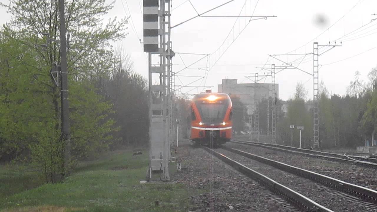 Stadler Flirt DMU 2236 at Järve - YouTube