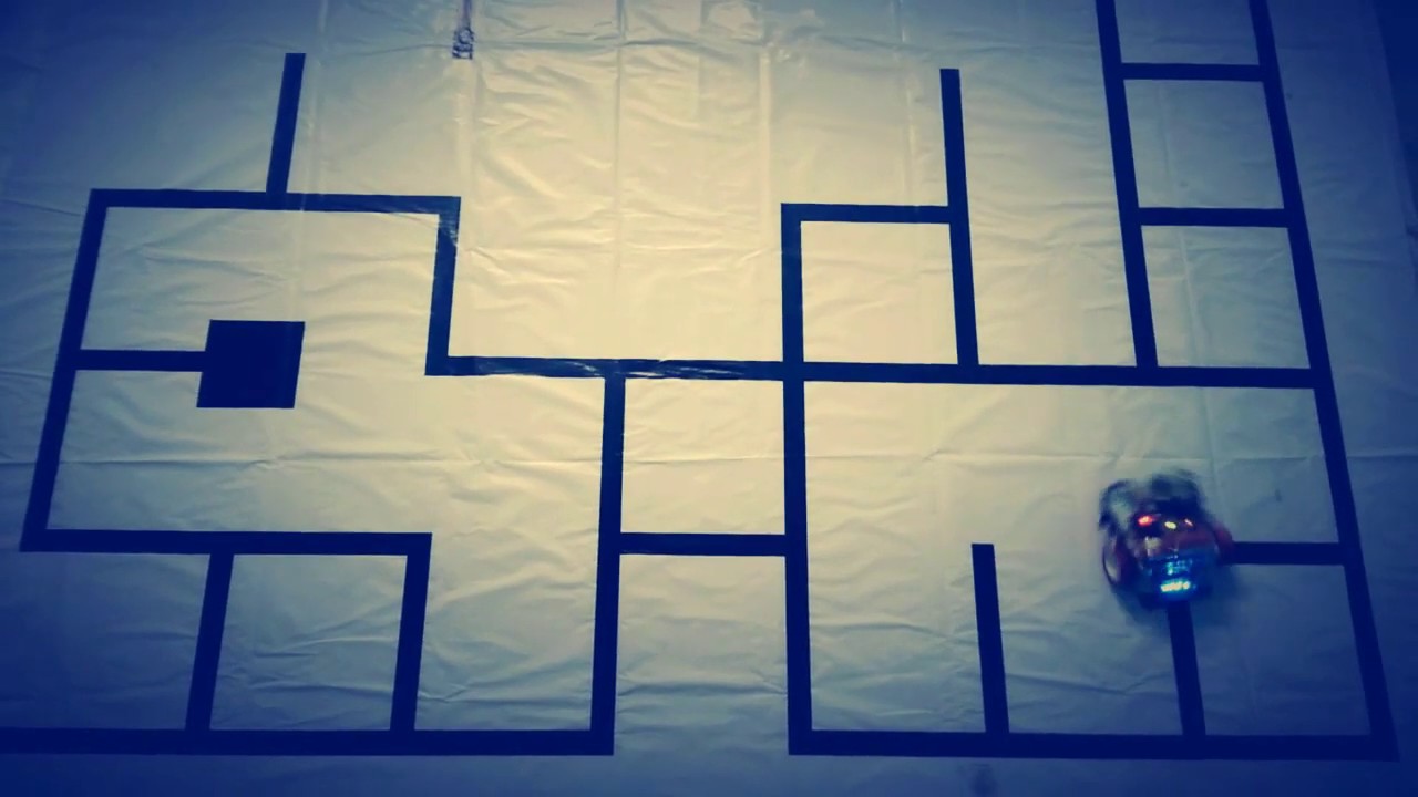 UEM KOLKATA | MAZE SOLVER | LINE FOLLOWER WITH INFINITE LOOP - YouTube