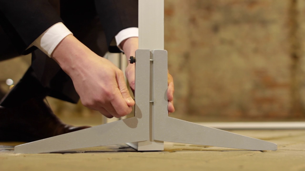 Clever Frame® - Modular Exhibition System - YouTube