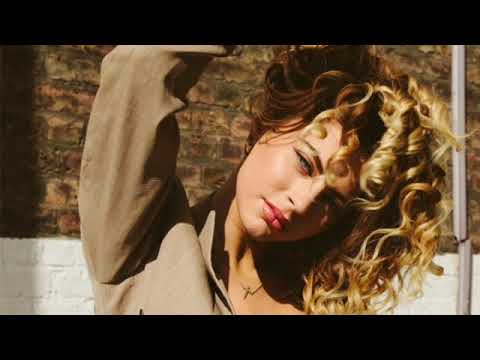 HUGEL feat. Amber van Day - WTF (Lyrics) - YouTube