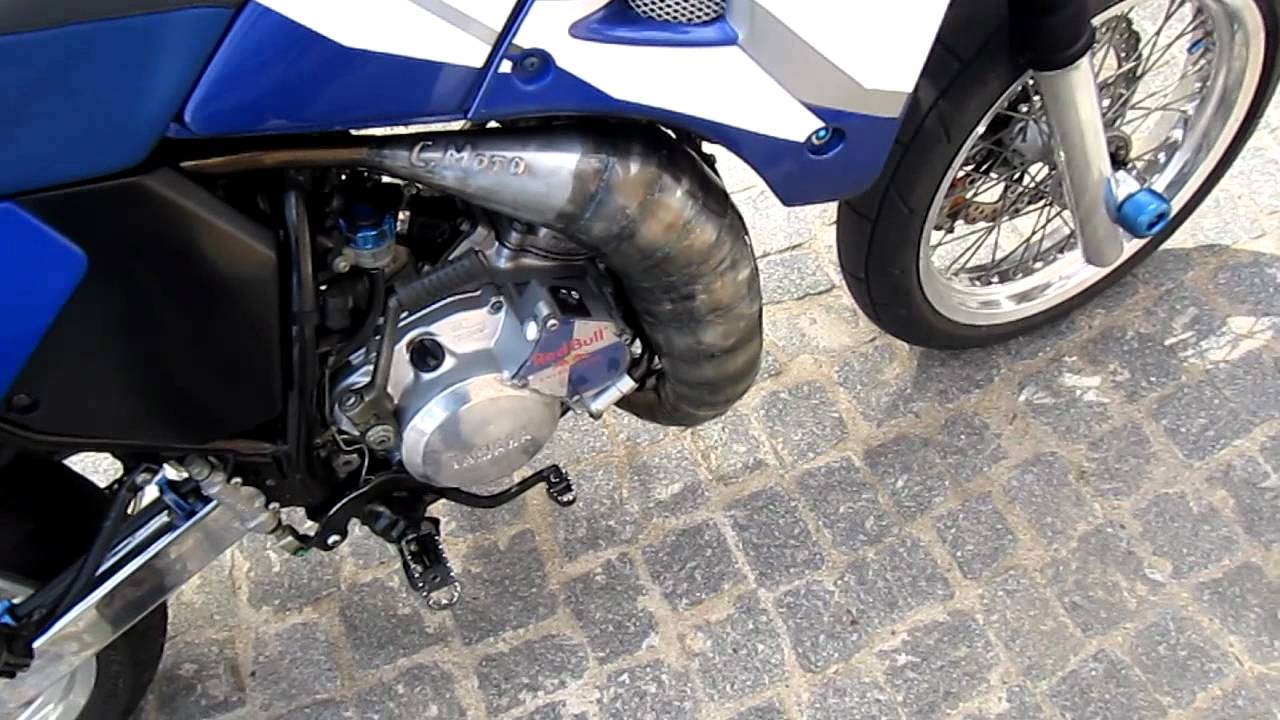 dtr df_white escape c.moto - YouTube