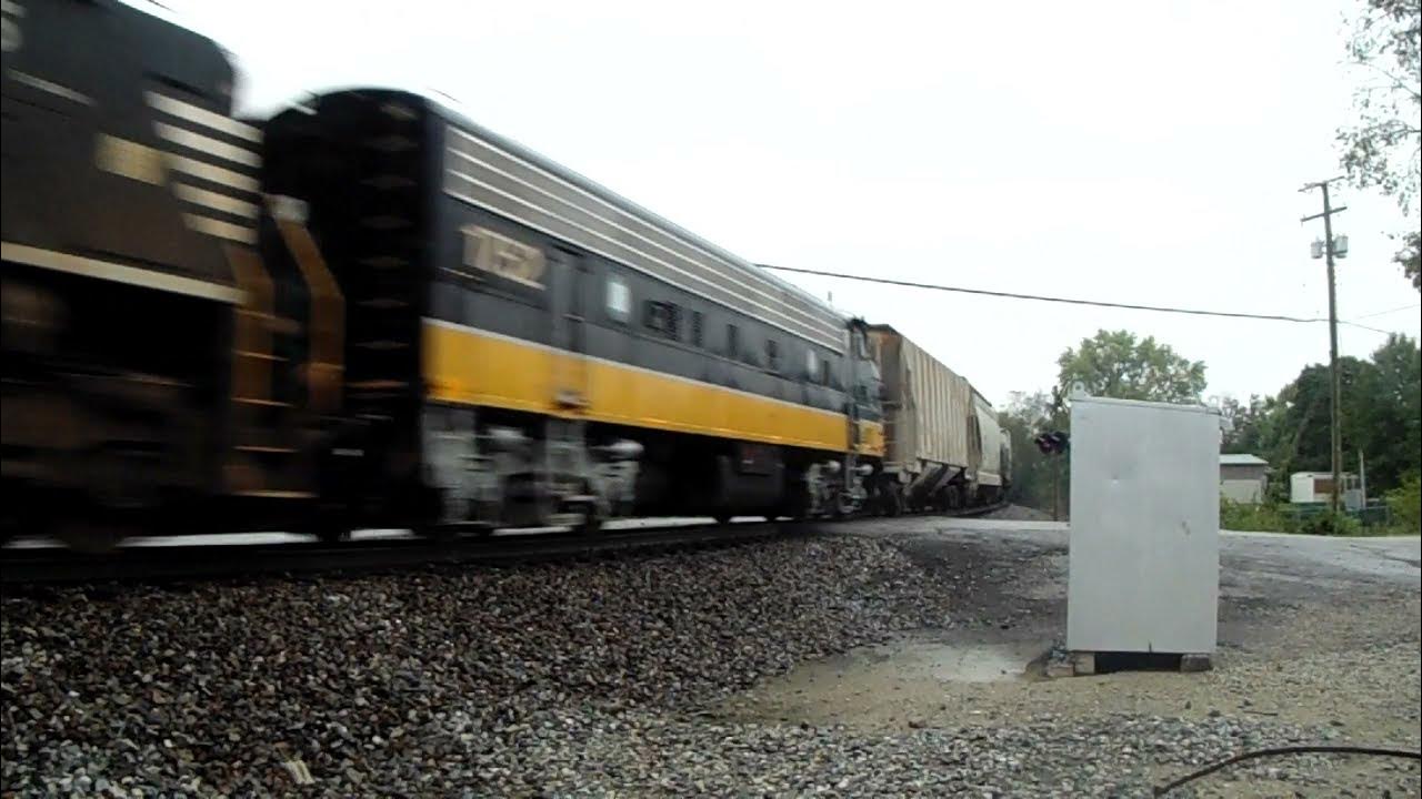 (NS LD Railfanning) NS 167 Eastbound W/BUGX 1752! - YouTube