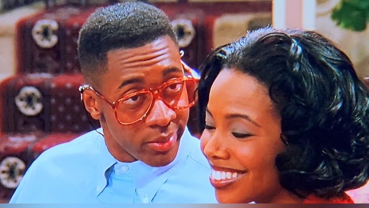 Family Matters- Myra dumps Steve Urkel & he moves on with Laura Winslow ...