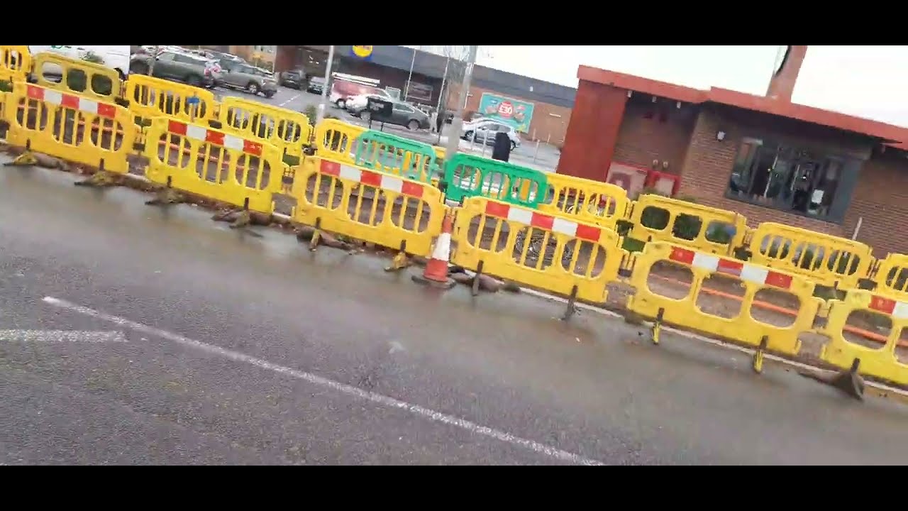Full journey on Trent Barton 217 on the Skylink Express from Nottingham ...
