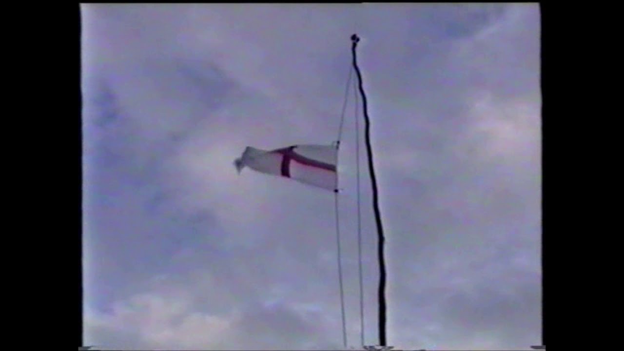 Sundon Chalk Pits Flagpole - YouTube