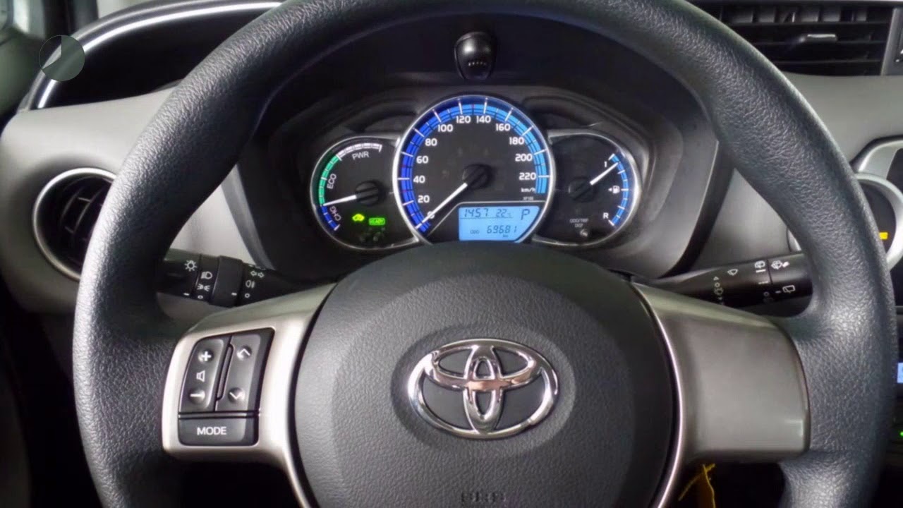 Toyota Yaris 5-drs 1.5 Hybrid Comfort | Navigatie | L.m. velgen ...