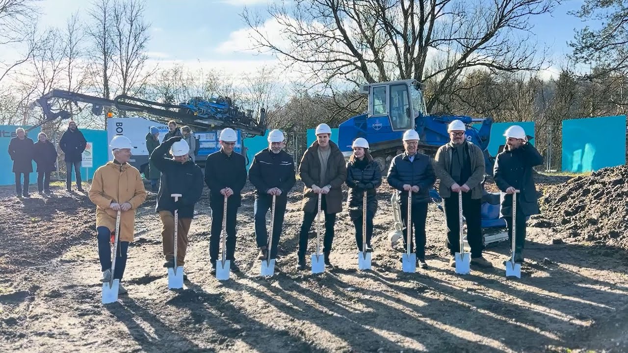 Spatenstich «Waldstadt im Pantli» in Schaffhausen - YouTube