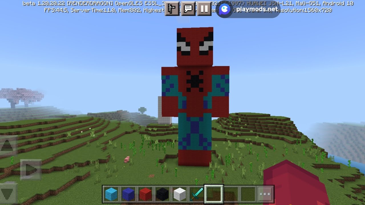 Building a Spiderman statue in Minecraft - YouTube