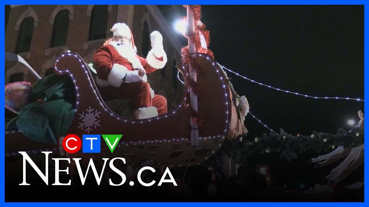 Barrie hosts tree lighting and Santa Claus Parade - YouTube