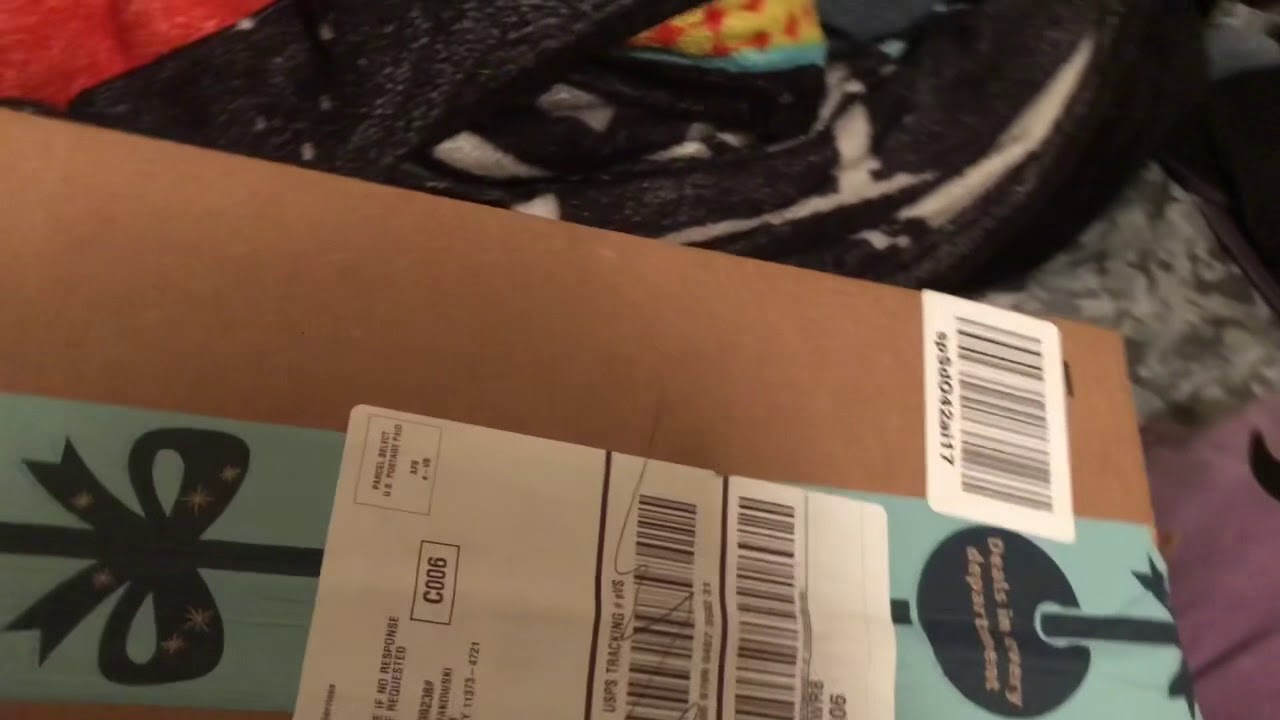 Unboxing three puppets! (PUPPET UNBOXING VIDEO) - YouTube