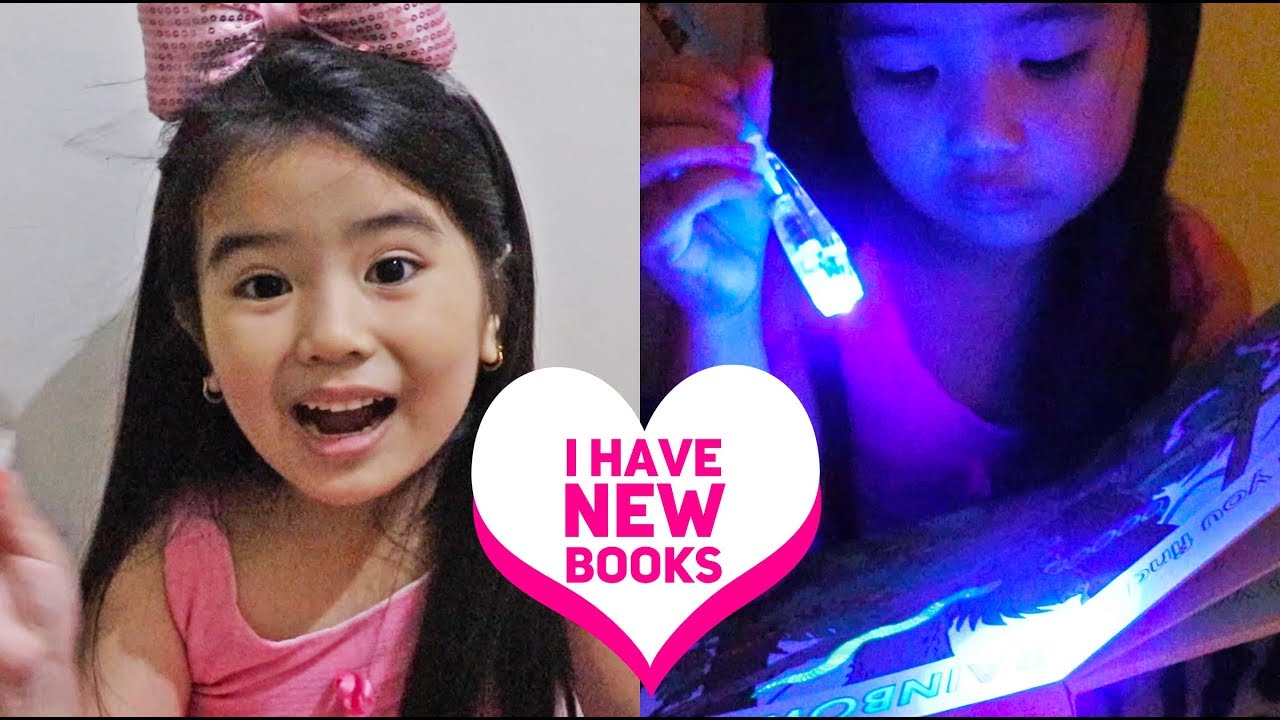 PLAYING WITH MY MAGIGLOW BOOKS AND MY PINK PIGGY BANK - YouTube