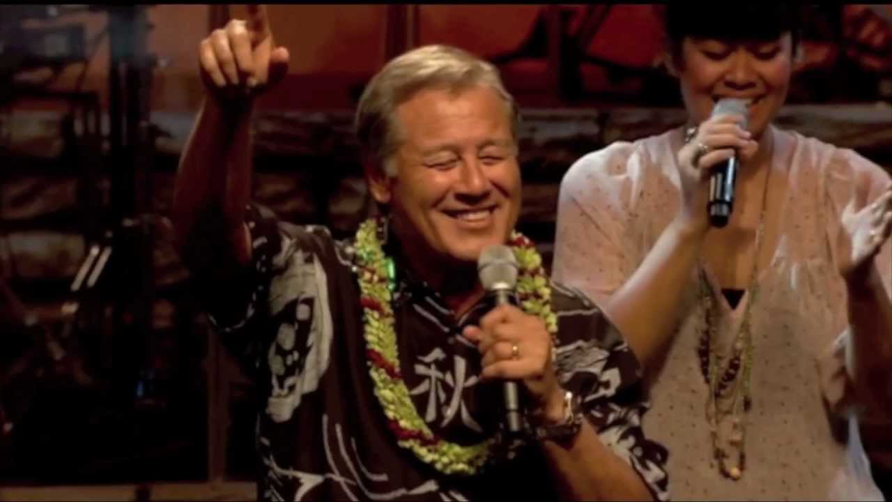 live@New Hope "Holy and Annointed One" feat. Pastor Wayne Cordeiro ...