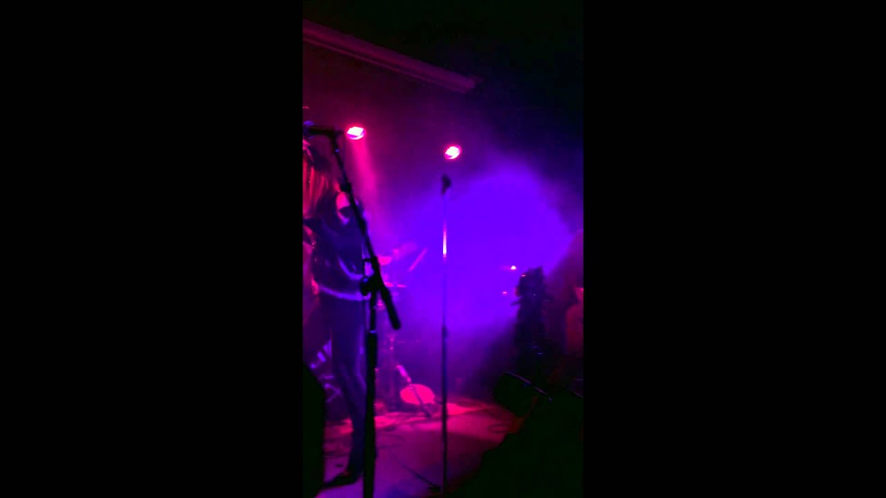 Inger Lorre (The Nymphs) Live @ The Satellite 1-16-2015 - YouTube
