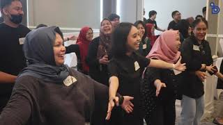 David Setiadi Fun Trainer & Motivator | Trainer & Motivator