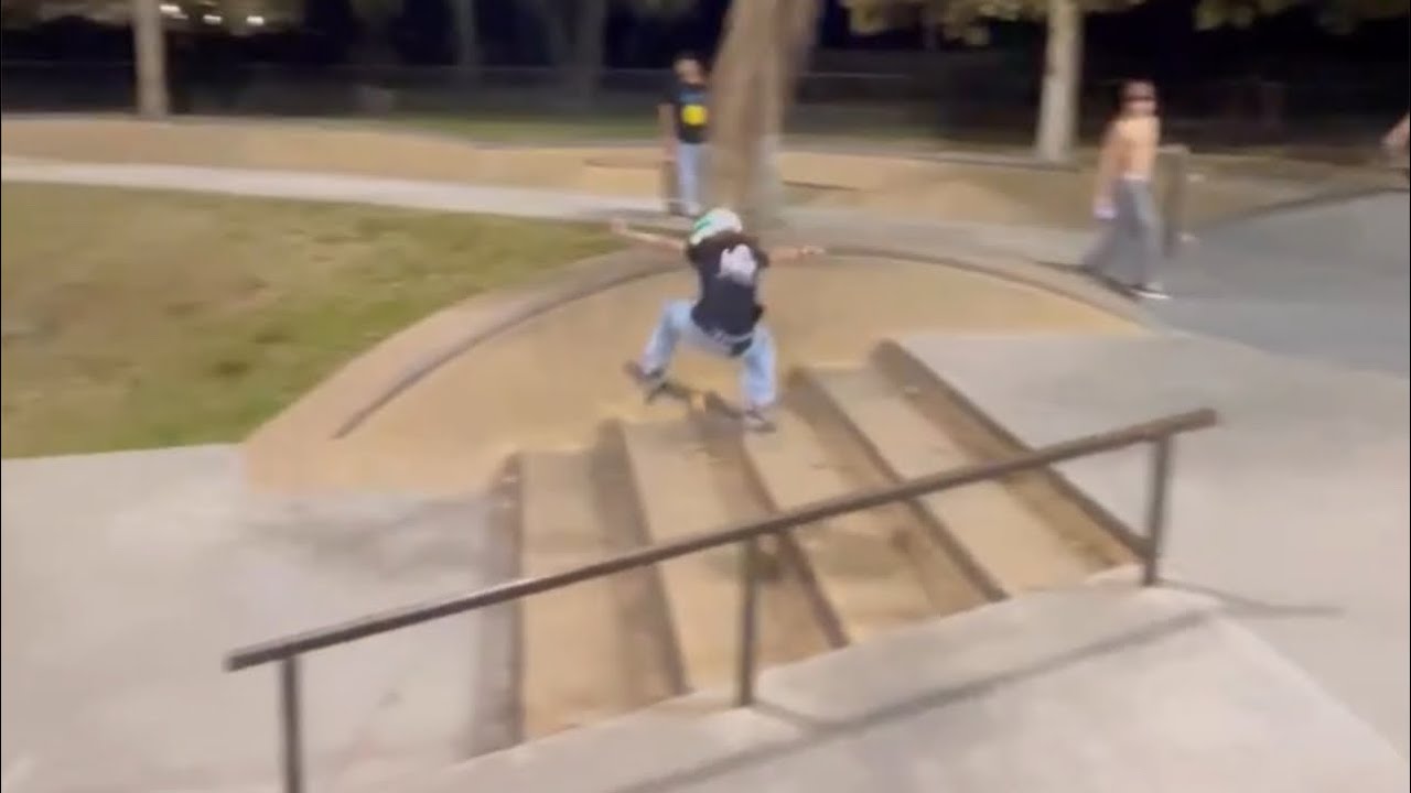 Terrific 7 years old skater Matthew Barrios @mattsk8ter ripping south ...