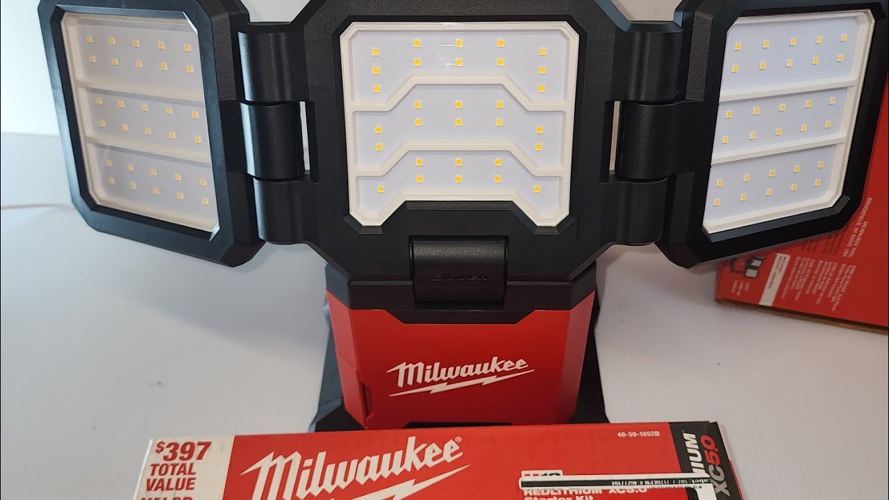 Tool Review!! Milwaukee 4500 Lumens ROVER Dual Power Triple-Panel Flood ...