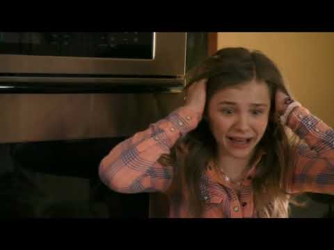 Omg She Bleeding , This movie is called --------   Movie 43 🎥