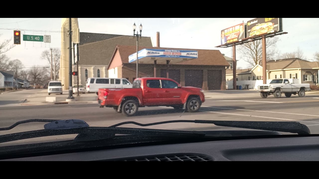 Driving through Downtown Brazil Indiana - YouTube