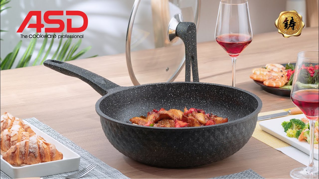 ASD - GRANITE X 30CM DIE CAST WOK PAN BY HEAP SENG GROUP - YouTube
