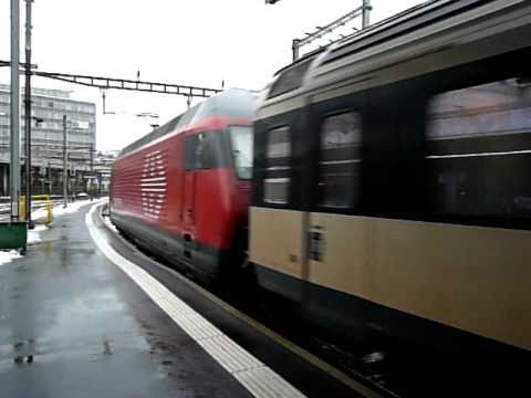 SBB InterCity train arrived at the Lausanne station - YouTube