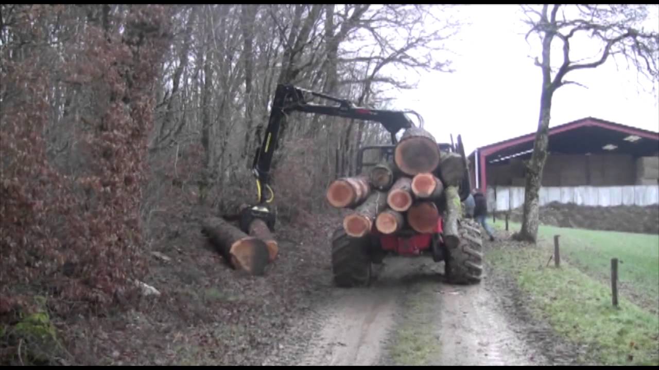 FARMI 8070 Log Loader - YouTube