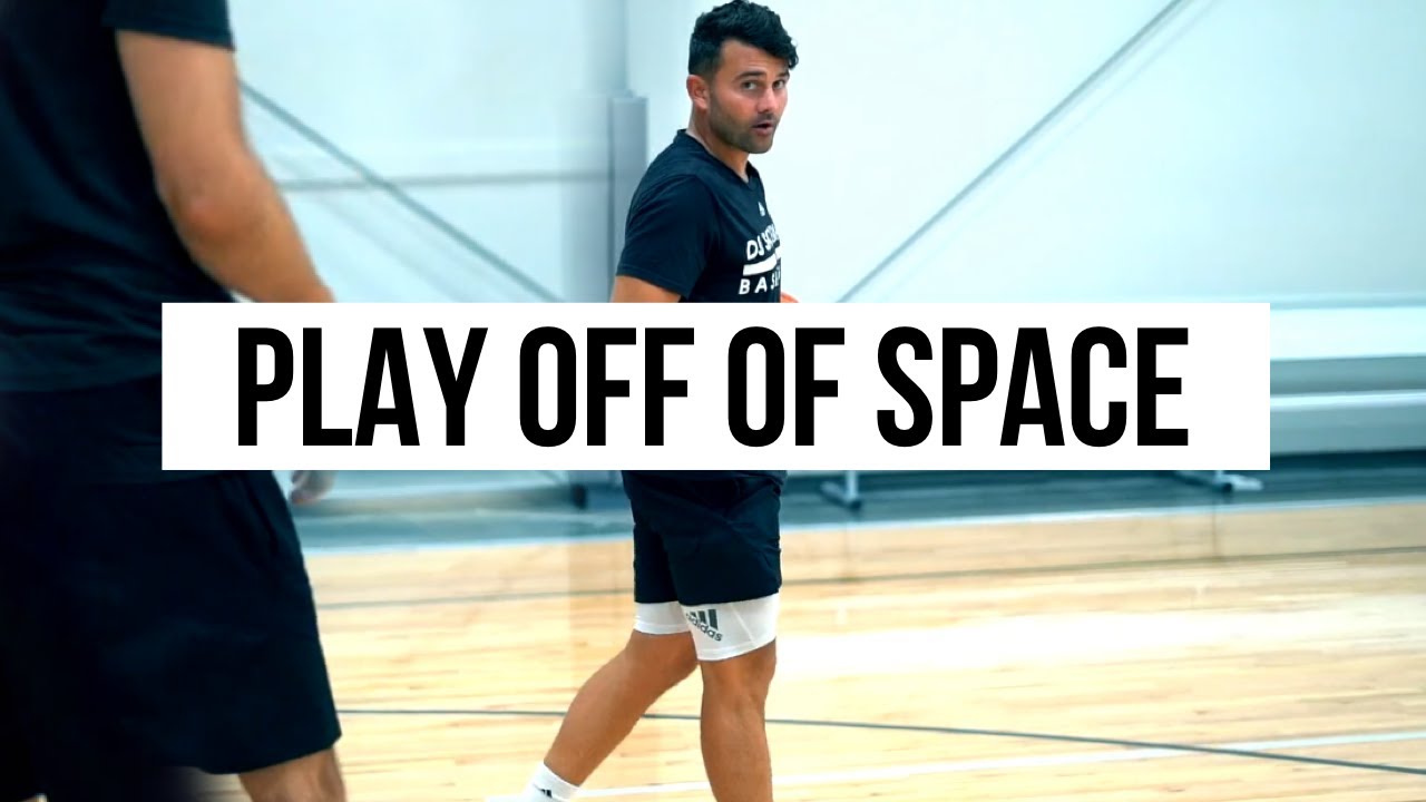 PLAY OFF OF SPACE | HoopStudy Basketball - YouTube