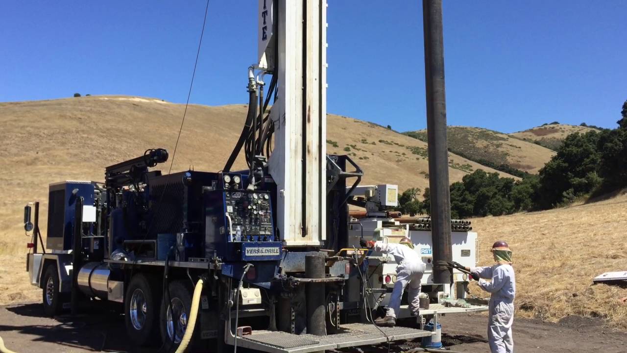 Carmel Valley, CA - welding up a conductor casing - YouTube