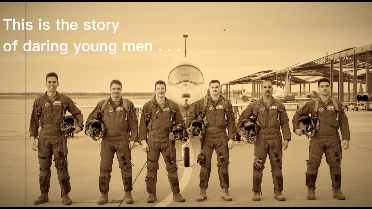 U.S. Air Force "Drop Night", Vance AFB - YouTube