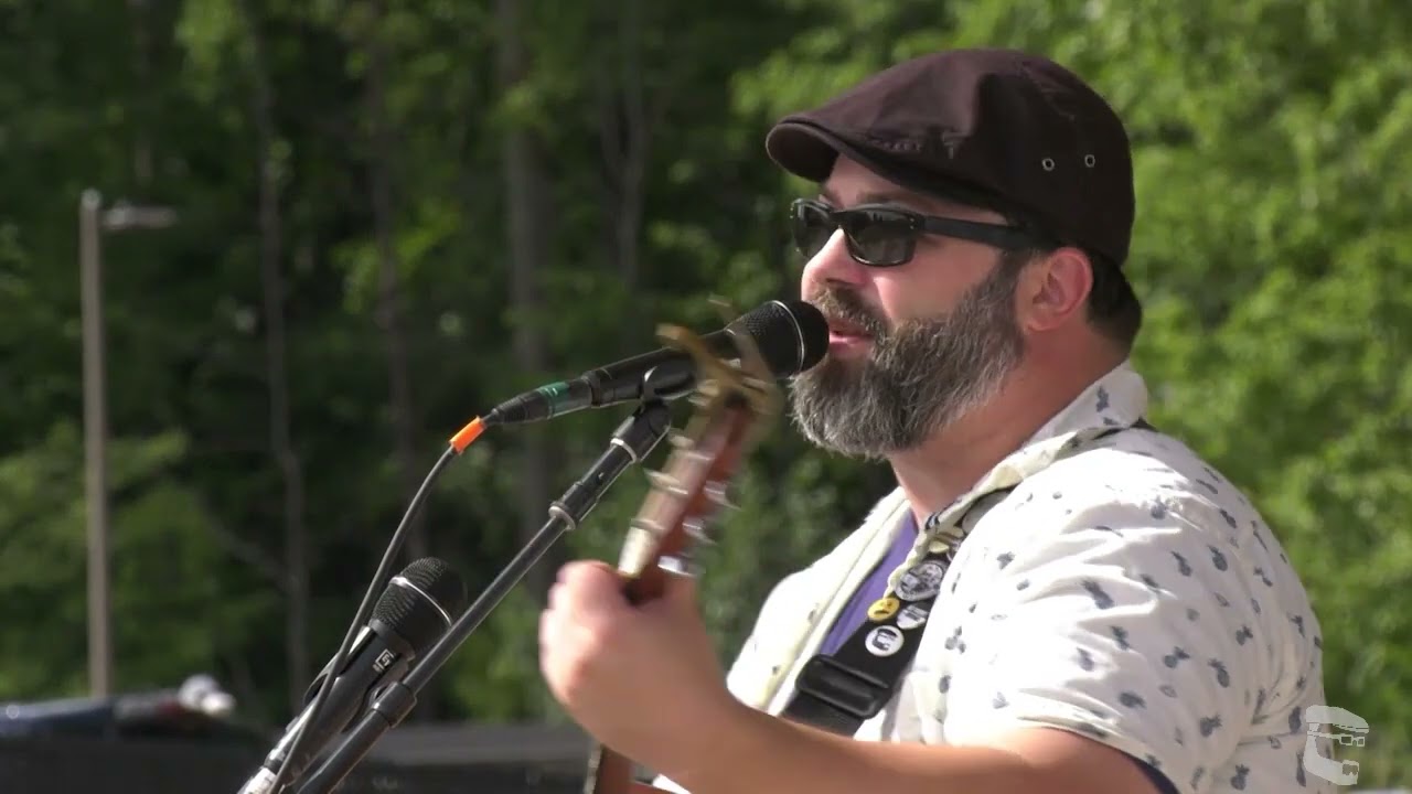 Kevin Conaway - Good While It Lasted (live) - YouTube