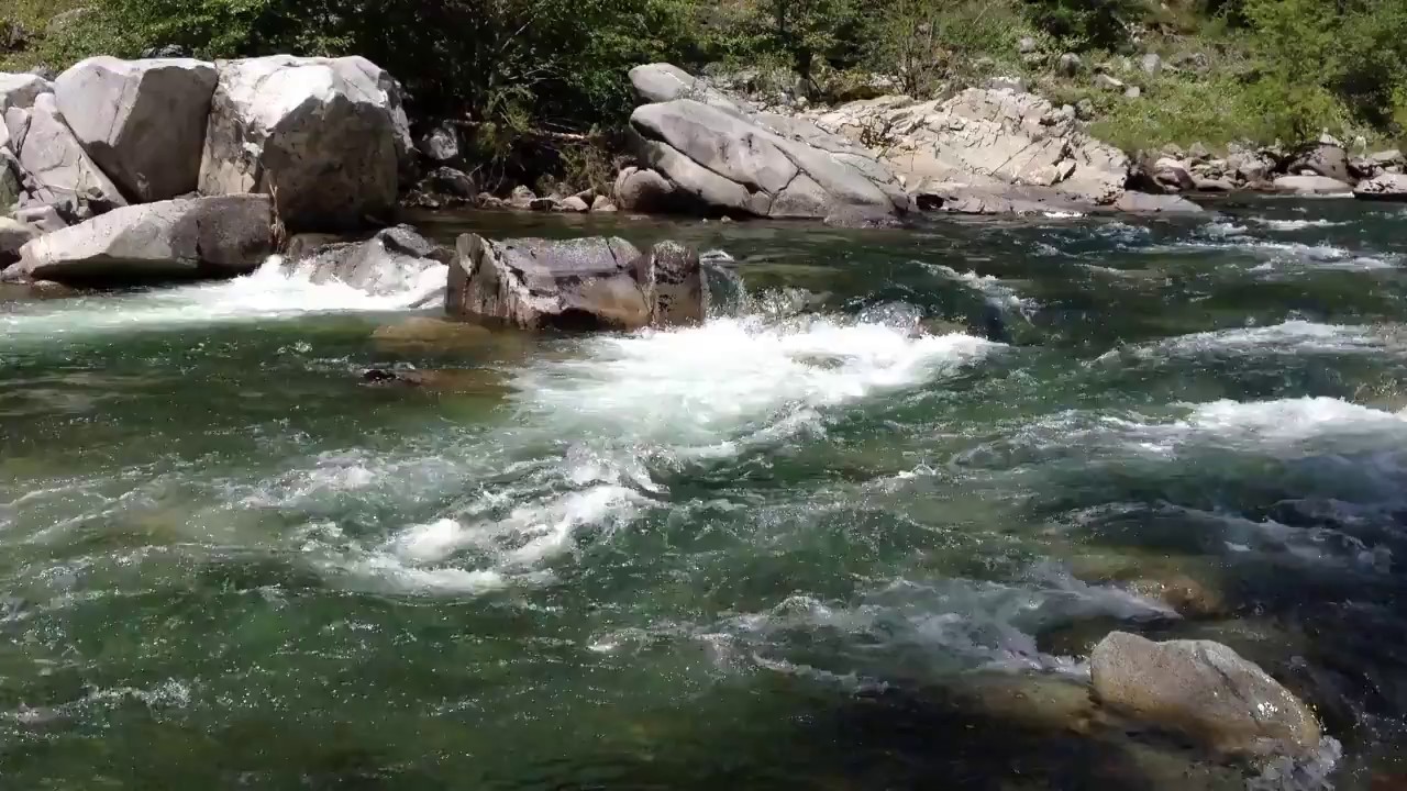 My First California Gold trip'' River sluicing'' - YouTube
