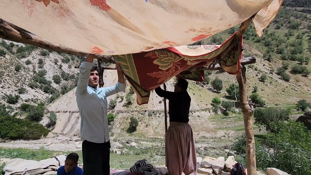 Nomadic migration in difficult and impassable roads - YouTube