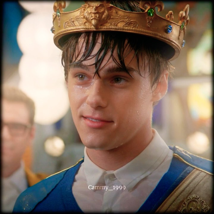 Ben Descendants Edit #descendants #mitchellhope #edit #d2 #d3 #shorts ...