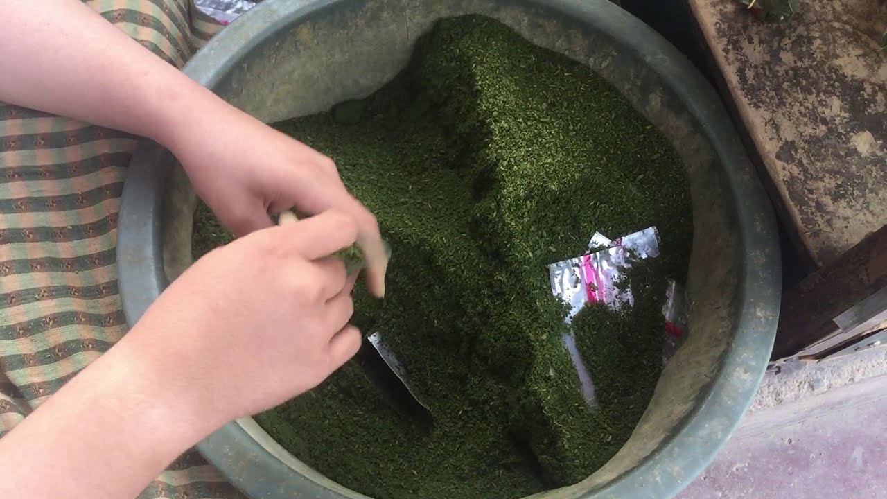 the making of NASWAR in machine near KARACHI - YouTube