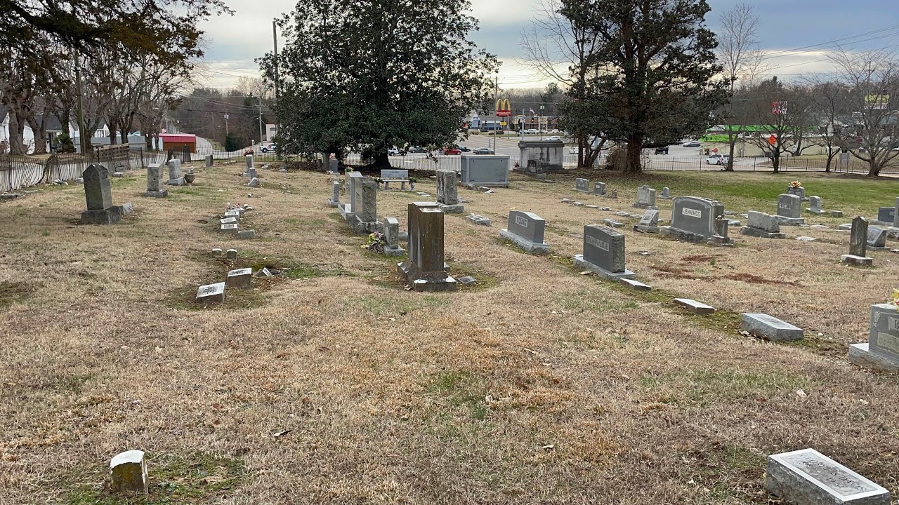 Let’s explore Smithville town cemetery - YouTube