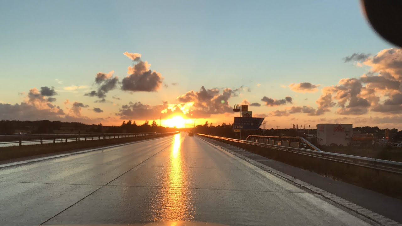 Storebaelt und Öresundbrücke - YouTube
