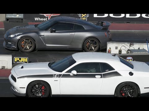 Dodge Challenger vs Nissan GT-R