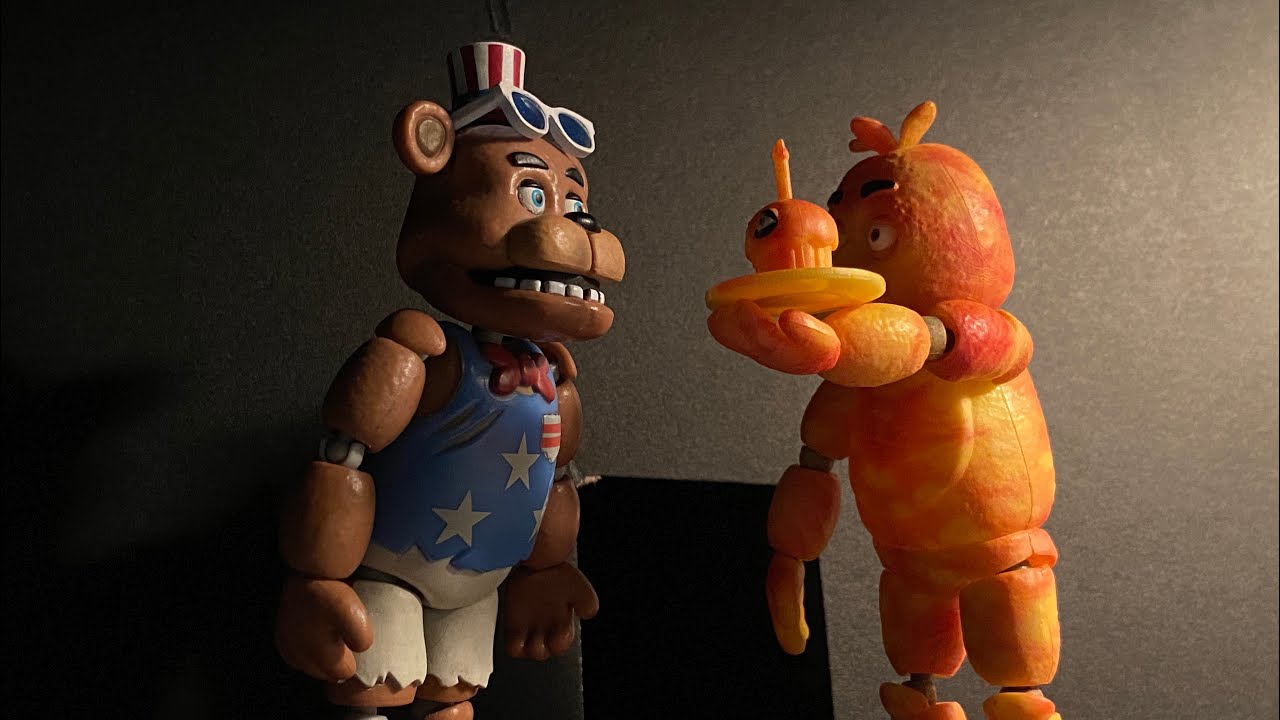 FANF movie cupcake in vent scene recreated with FNAF figures and a Lego ...