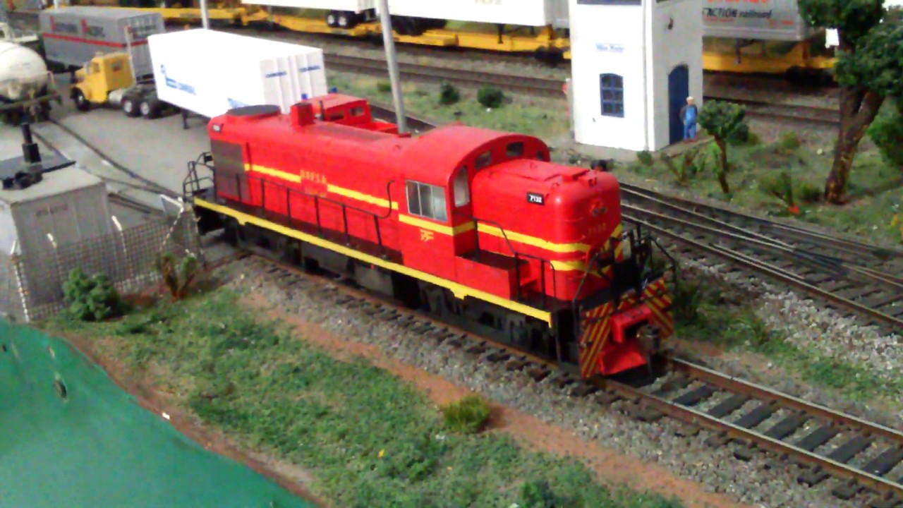 locomotiva ALCO Rs 3 RFFSA - YouTube
