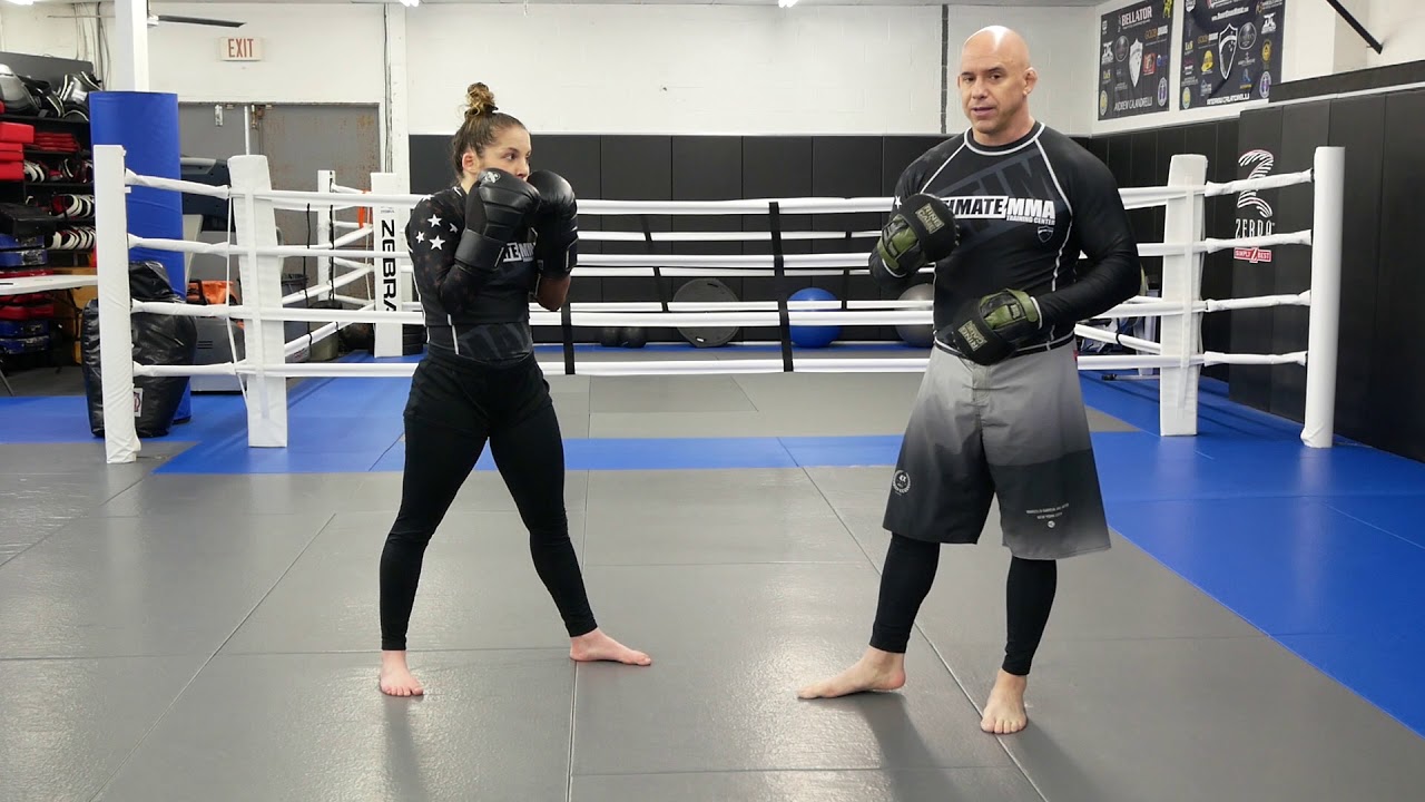 Footwork for Outside Fighting in BOXING: Take Angles like MIKE TYSON ...