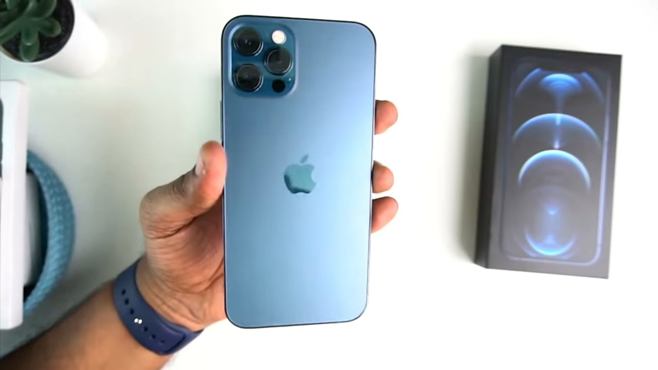 iPhone 12 Pro Unboxing & First Look - YouTube