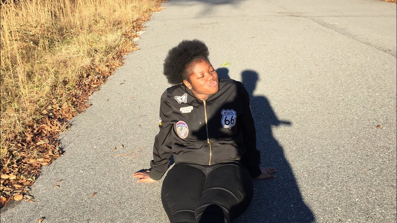 Daddy long neck&wide neck-“Neckst up” - YouTube
