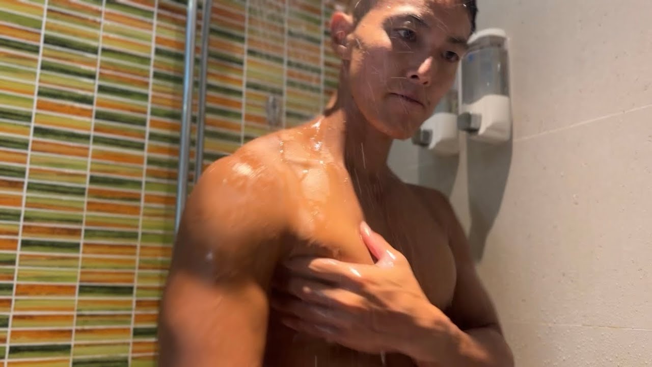 Tarzan Morning Routine - YouTube