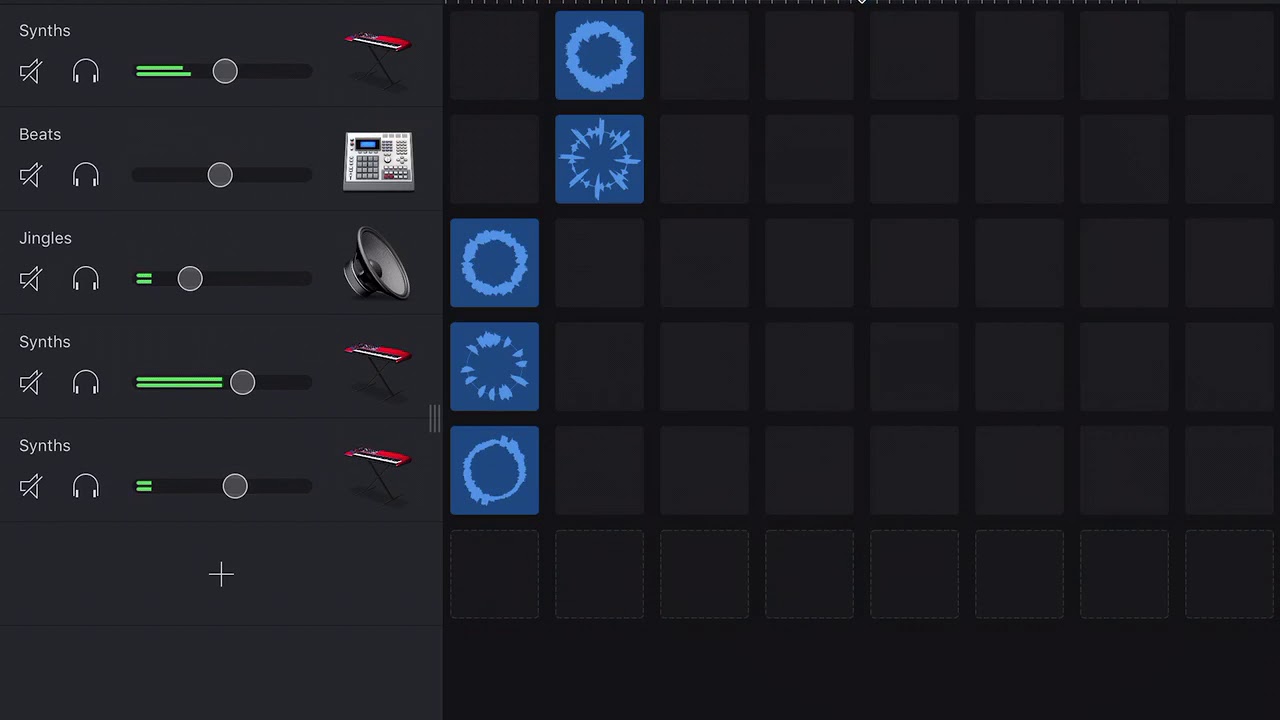 My FIRST SONG ON GARAGE BAND! - YouTube