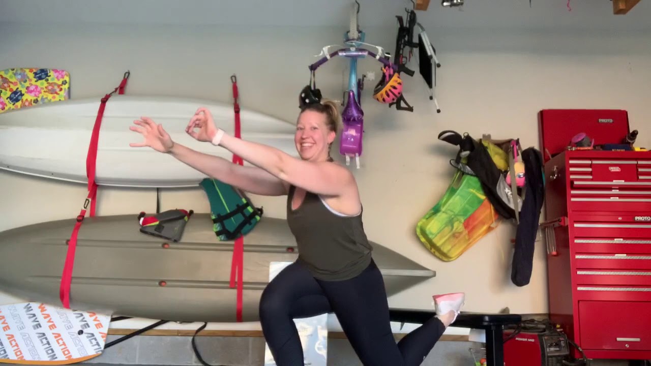 Friends, Fun, and Fitness: CrossFit - WOD with Coach Lauren - YouTube