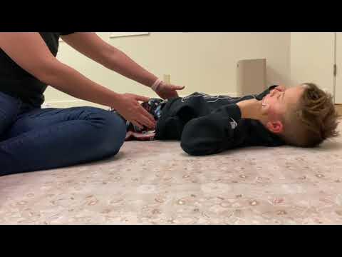 Fear Paralysis Reflex Integration Toes to Head - YouTube