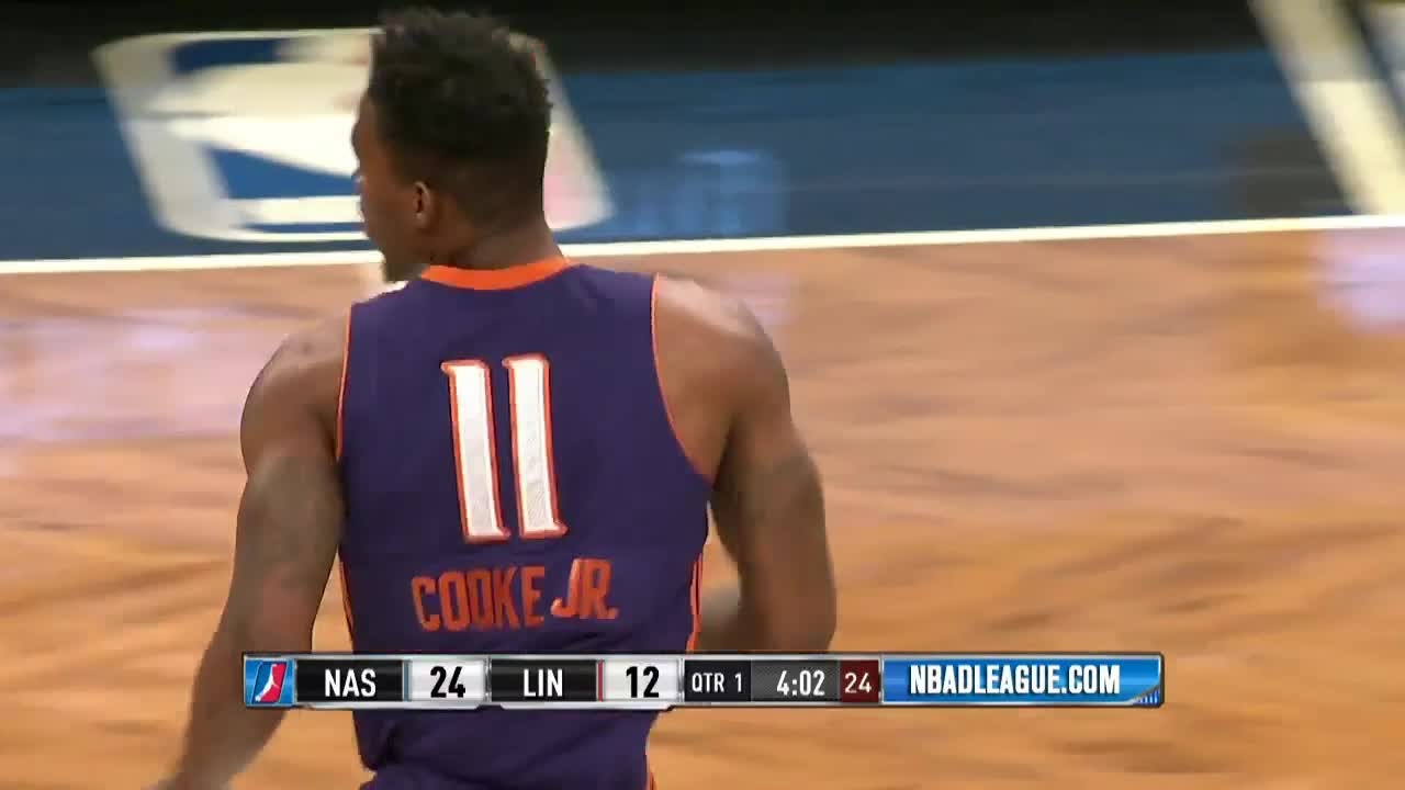 Derek Cooke Jr. with the dunk! - YouTube