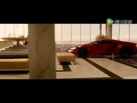 Hızlı ve öfkeli 7 3 kulelerden araba ile atlama