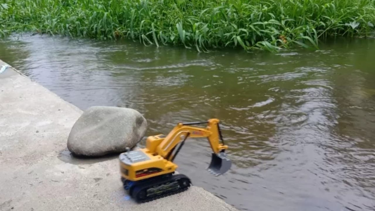 RC TRUCKS,EXCAVATOR,SAND TRUCKS,MINE DIGING TRUCKS. - YouTube